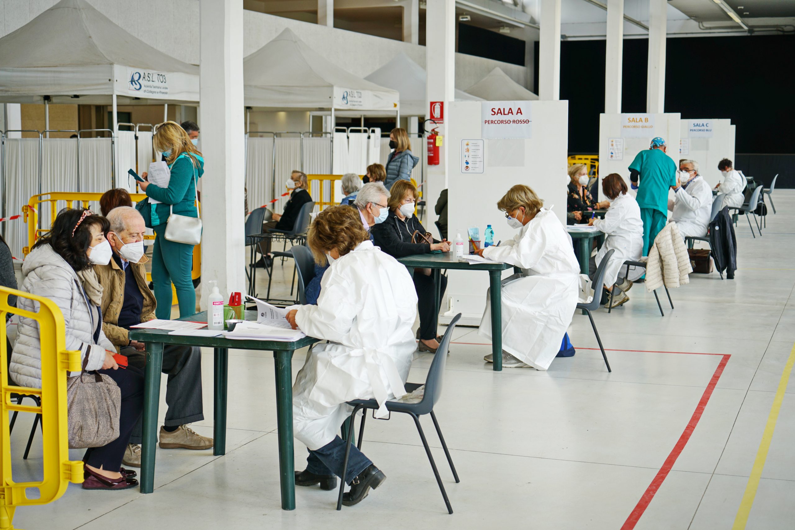 Mass Vaccination Sites and the Reach Into Underserved and Rural ...